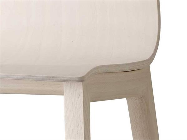 Smilla chair in bleached beech or Smoke