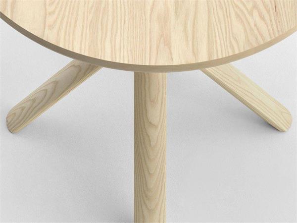 Wooden Round four legs - Table Tree