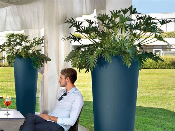 Tall modern outdoor round vase - Genesis