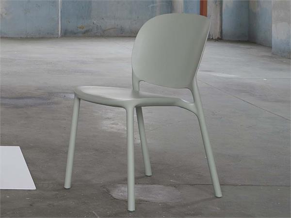 Chaises design - chaises plastique - Hug 2380